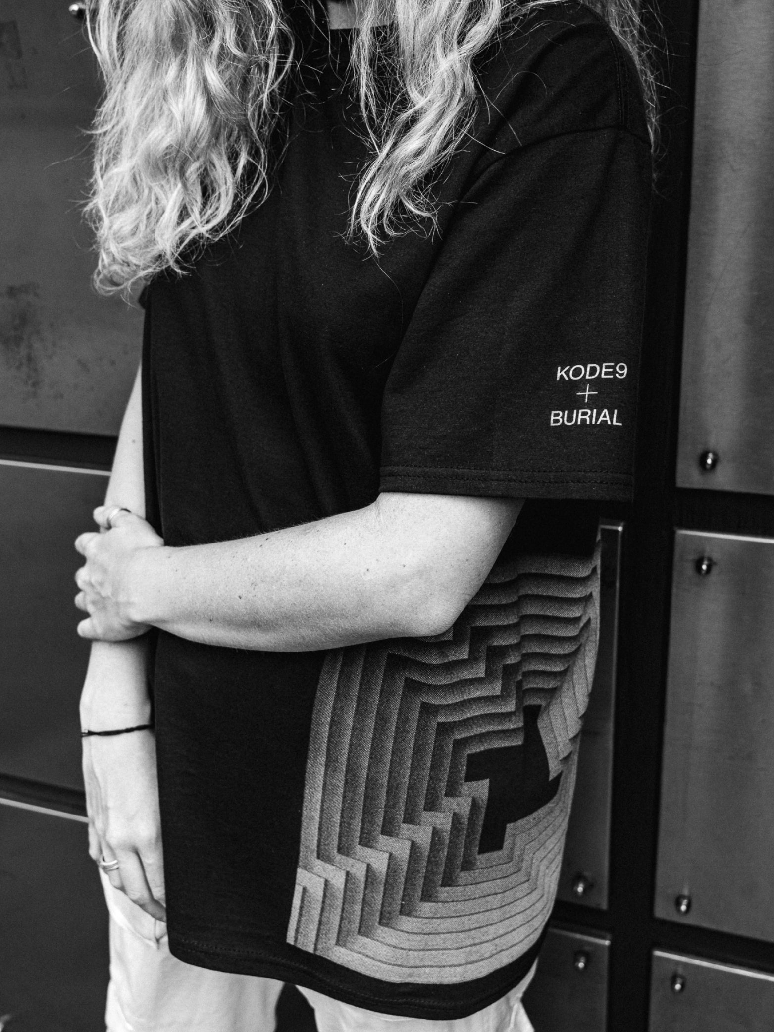 Kode9 - Infirmary / Burial - Unknown Summer - T-Shirt + Vinyl Bundle ...